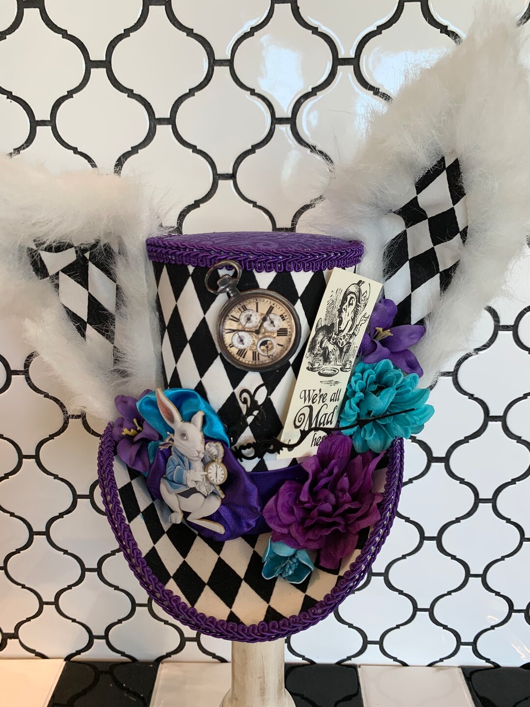 White Rabbit Tree Topper, Large Mini Top Hat, Alice in Wonderland Tree ...