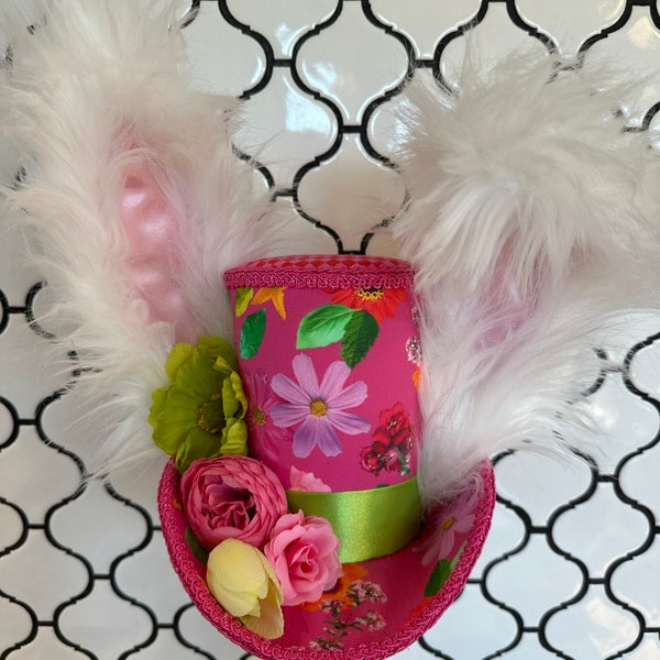 Top Hat Tree Topper - Etsy