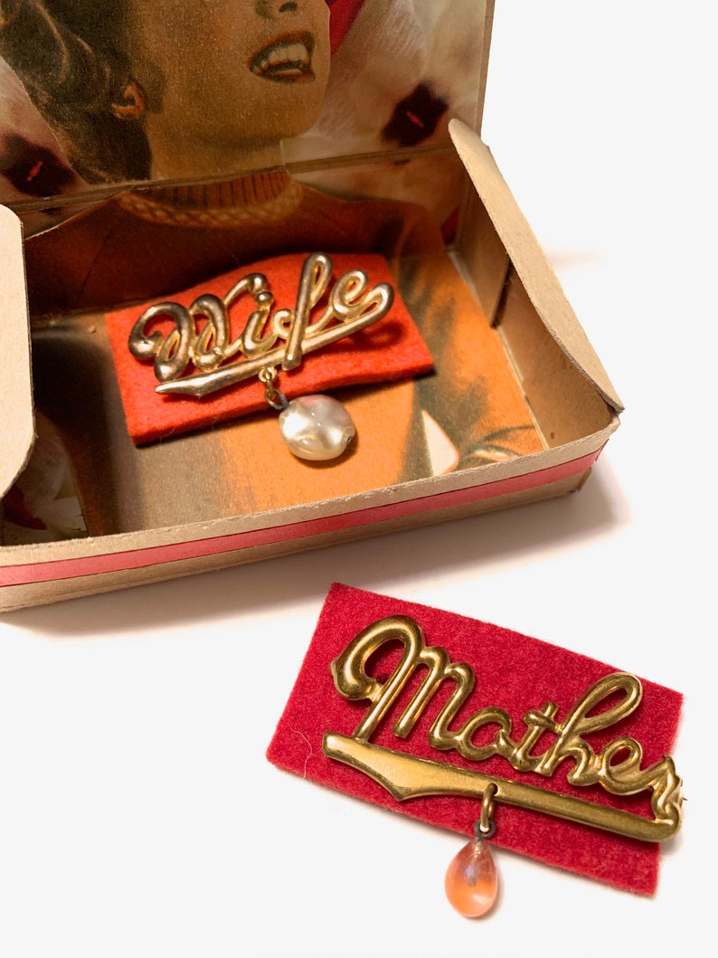 Vintage Lapel Script Word Pin in Handmade Collage Gift Box/ - Etsy