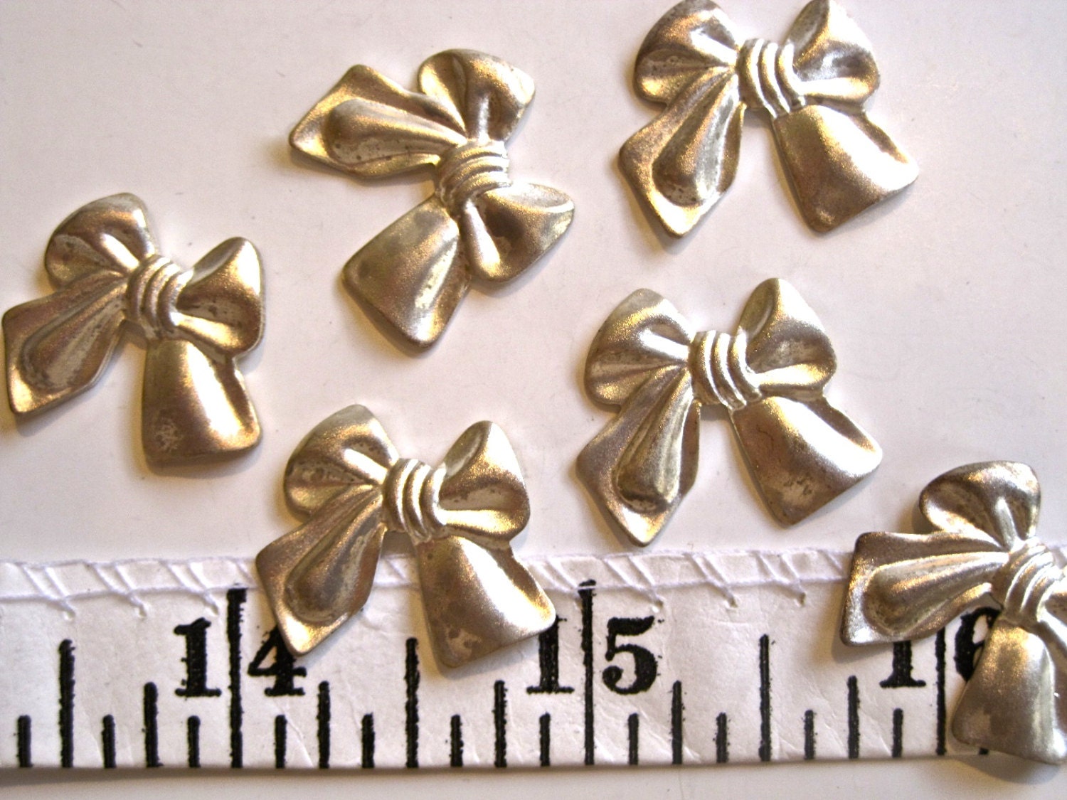 12 Vintage Silver Metal Bows Bowties / Silver Plated Metal Bow Findings ...