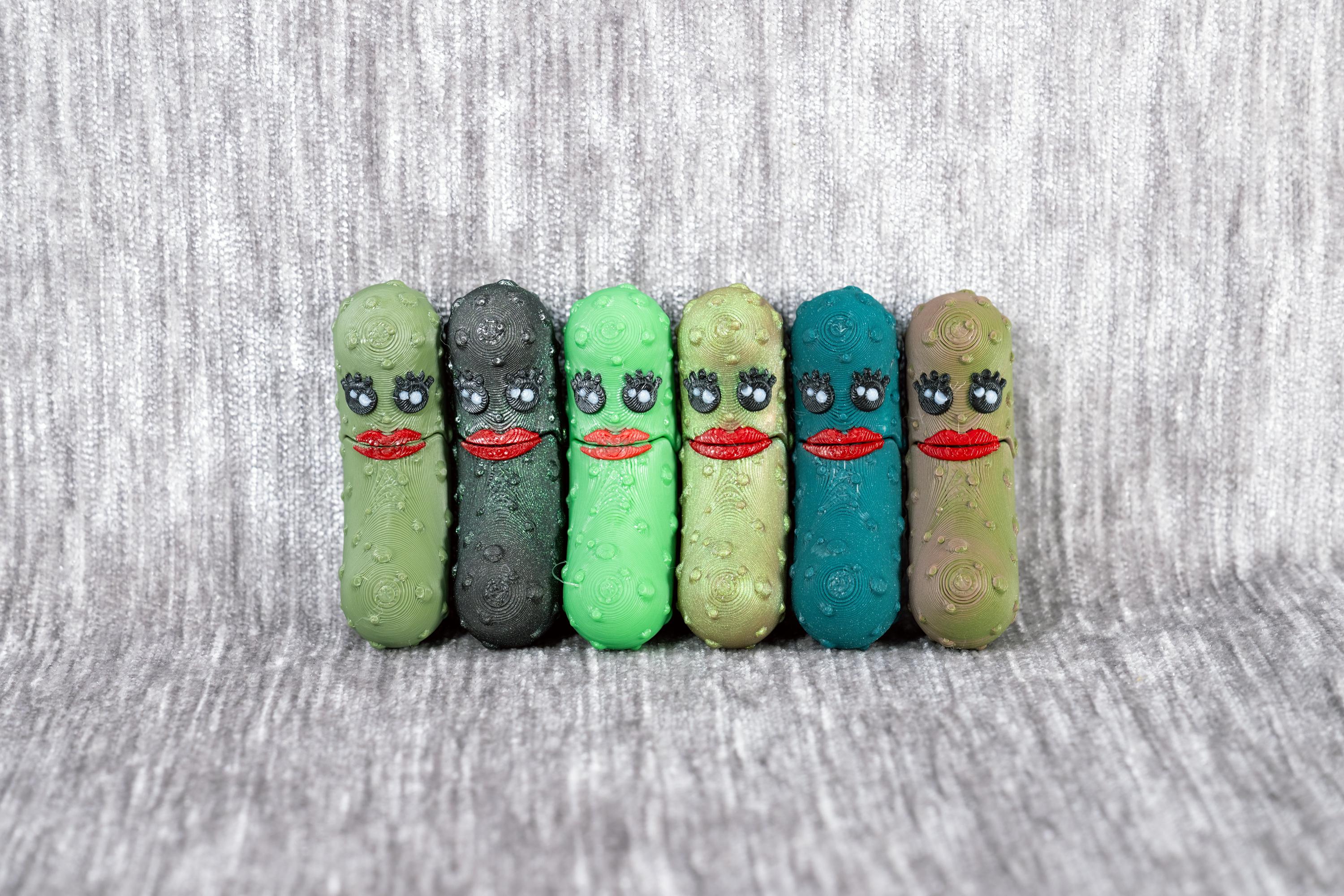 Pickle Tickle – the Articulated Pickle Fidget Toy - Etsy