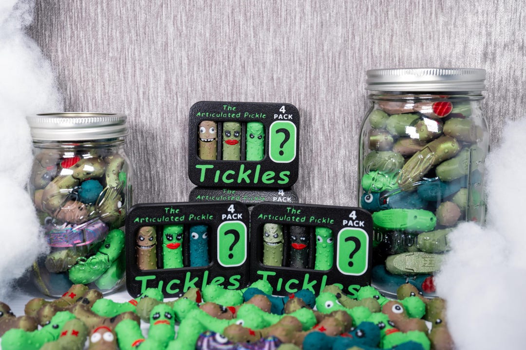 Pickle Tickle – the Articulated Pickle Fidget Toy - Etsy