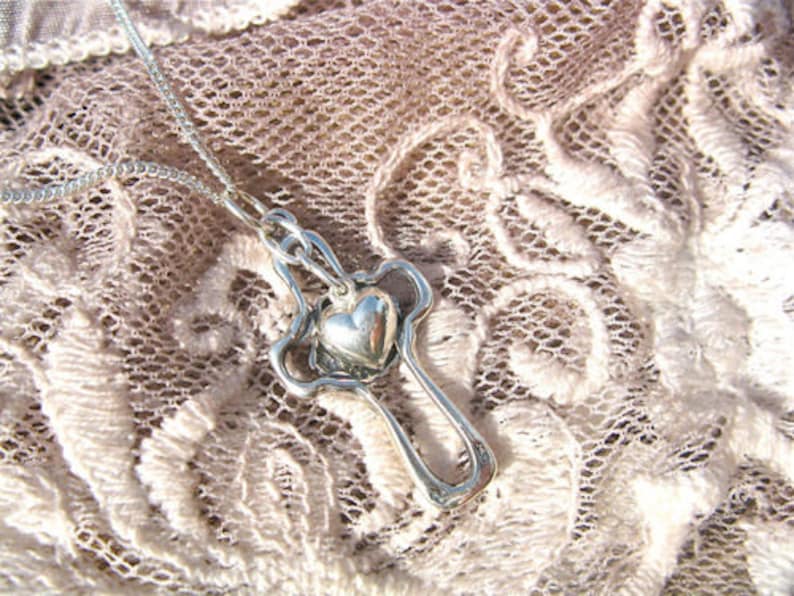 Camino Necklace With Cross Scallop Shell and Heart Santiago - Etsy