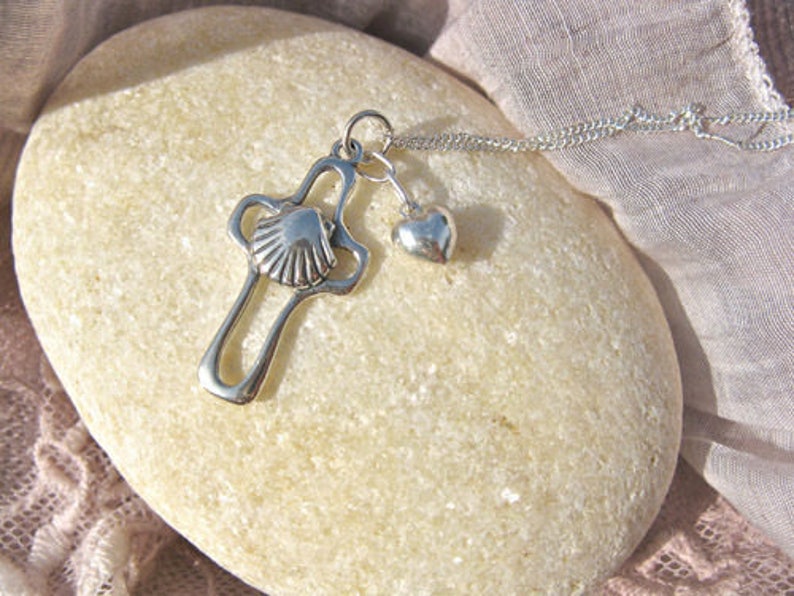 Camino Necklace With Cross Scallop Shell and Heart Santiago - Etsy