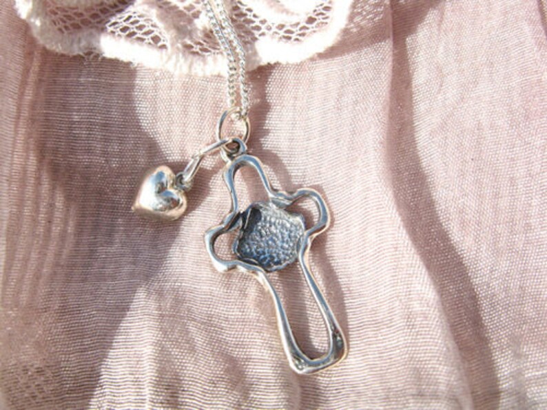 Camino Necklace With Cross Scallop Shell and Heart Santiago - Etsy
