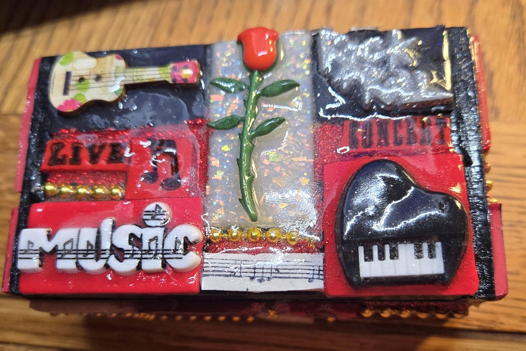 Adorable Little Music Themed Box. Use for Jewelry, Momentos or Little ...