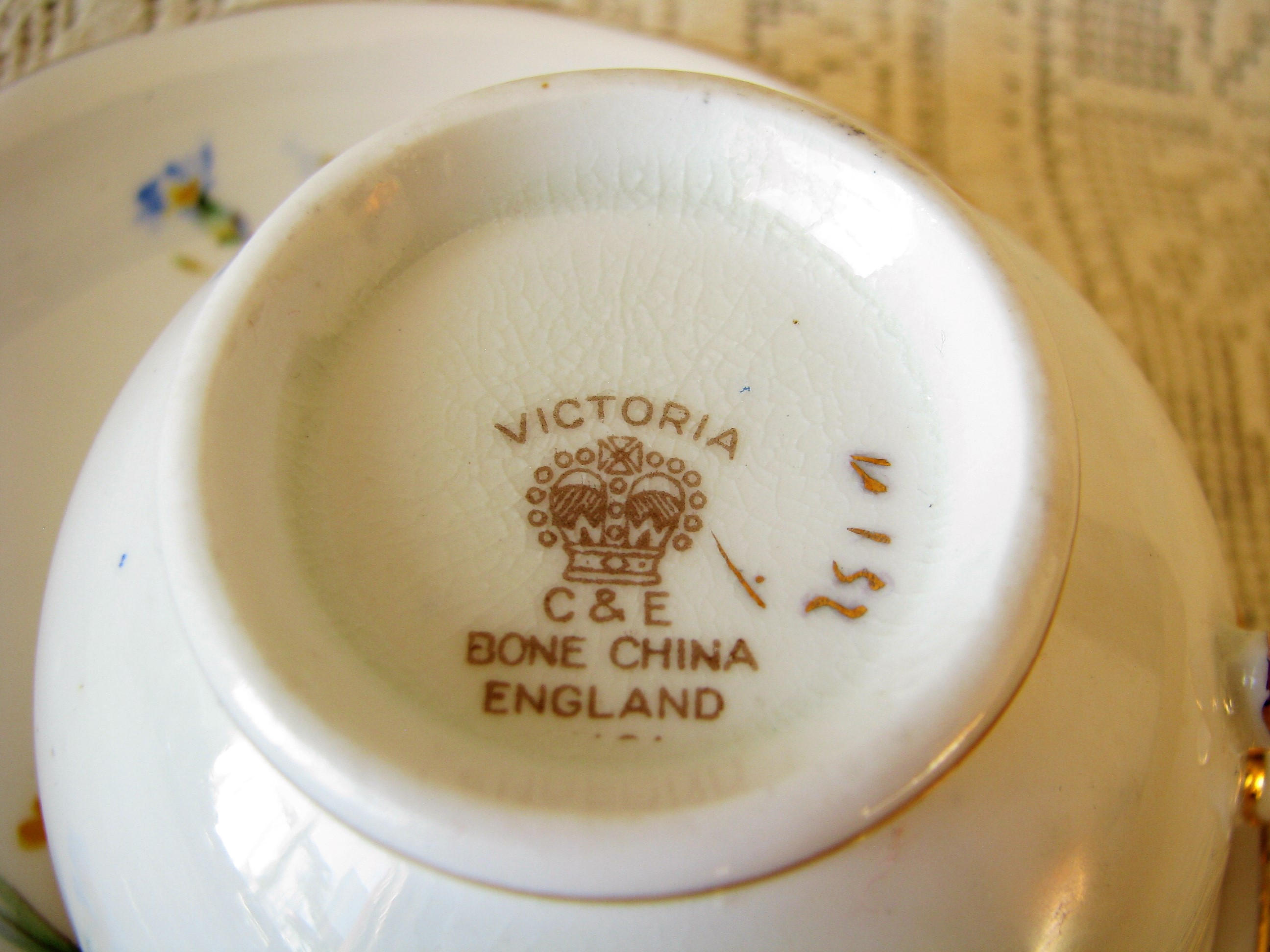 Vintage tea cup Victoria C&E tea set Victoria cup Old English | Etsy
