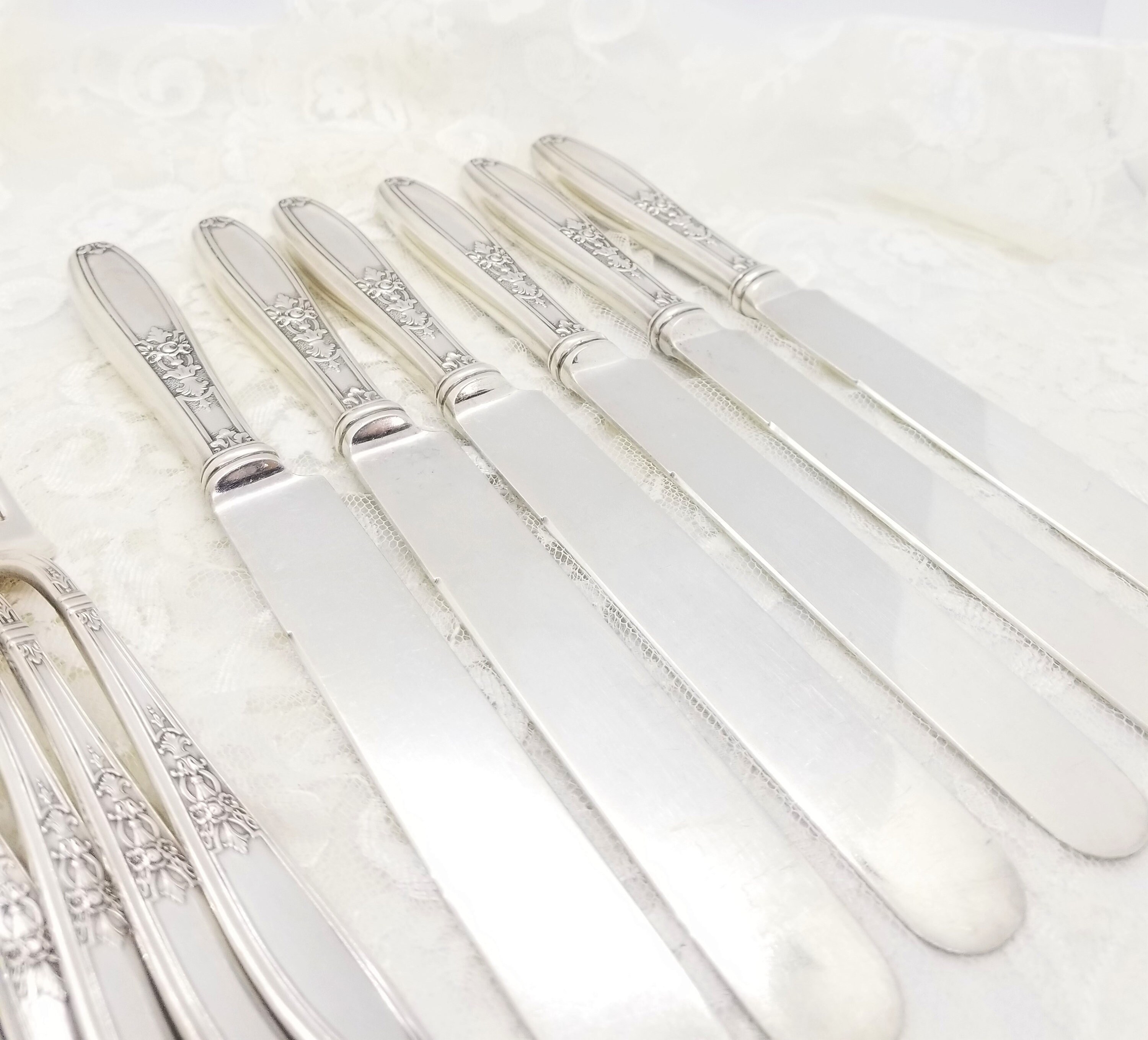 Vintage Flatware Set Vintage Dinner Set 1847 Rogers Bros Cutlery Set ...