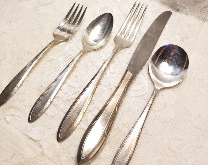 Nobility Plate Silverware Set Reverie Crown Silver Plate Vintage ...