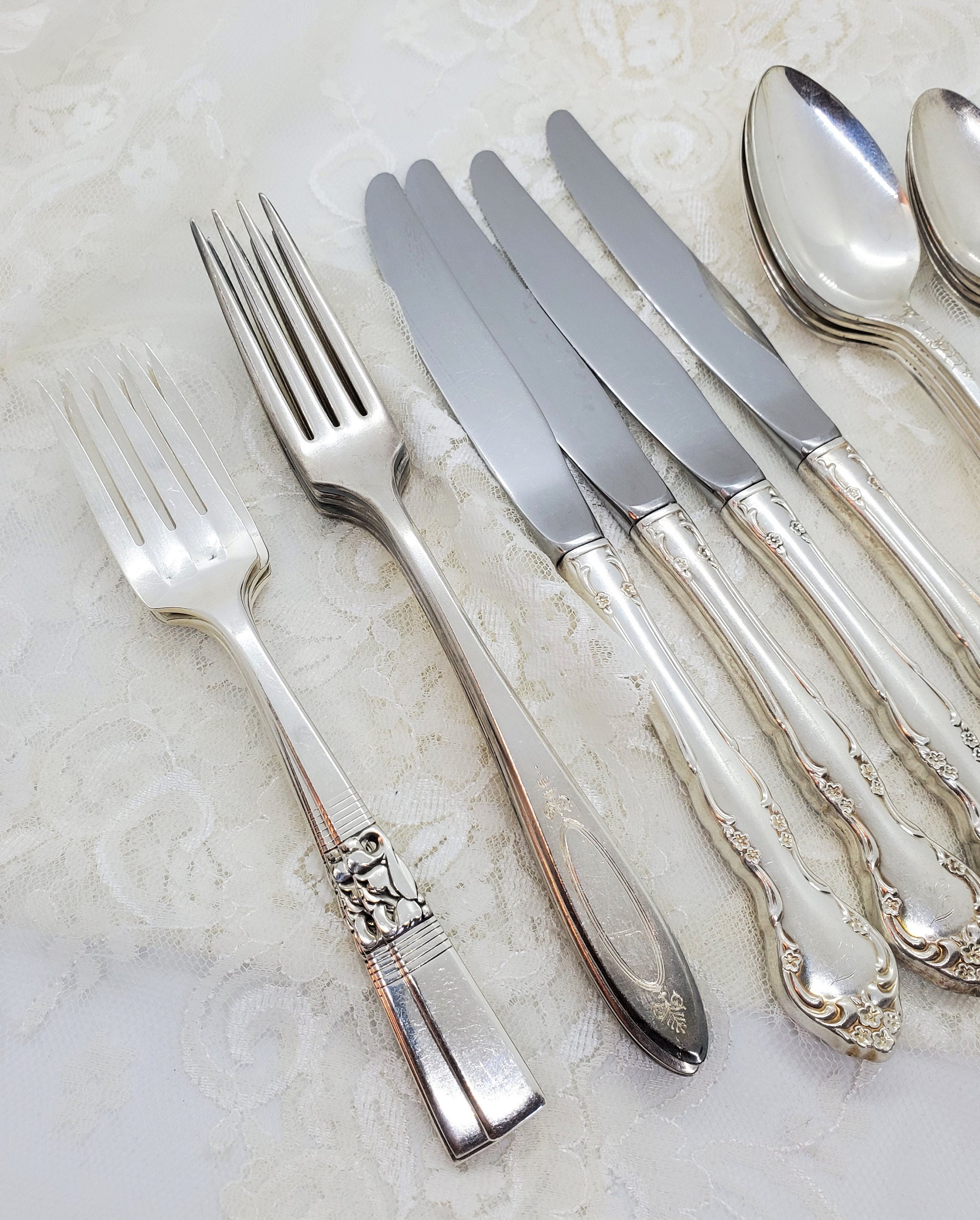 Wedding Silverware Farmhouse Chic Vintage Silverware Set Service for 4 ...