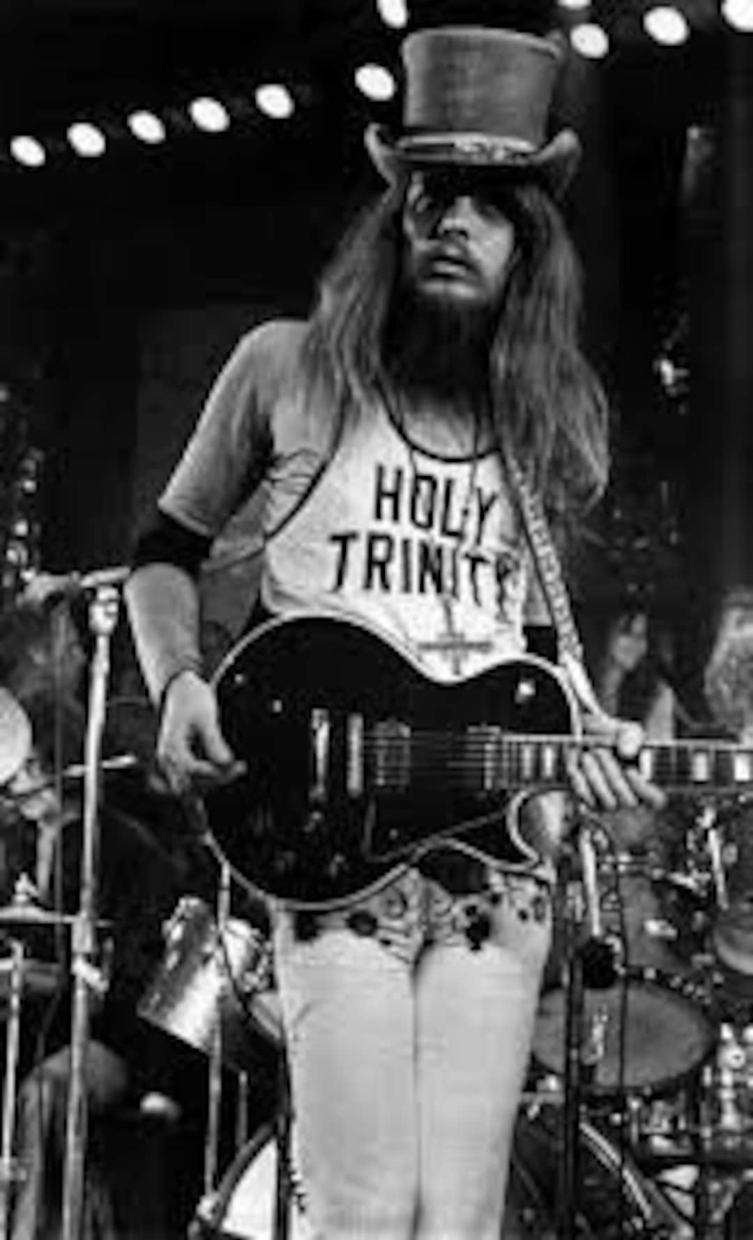 Holy Trinity Tank Top, Leon, Classic Rock, Joe, Englishmen, Retro ...