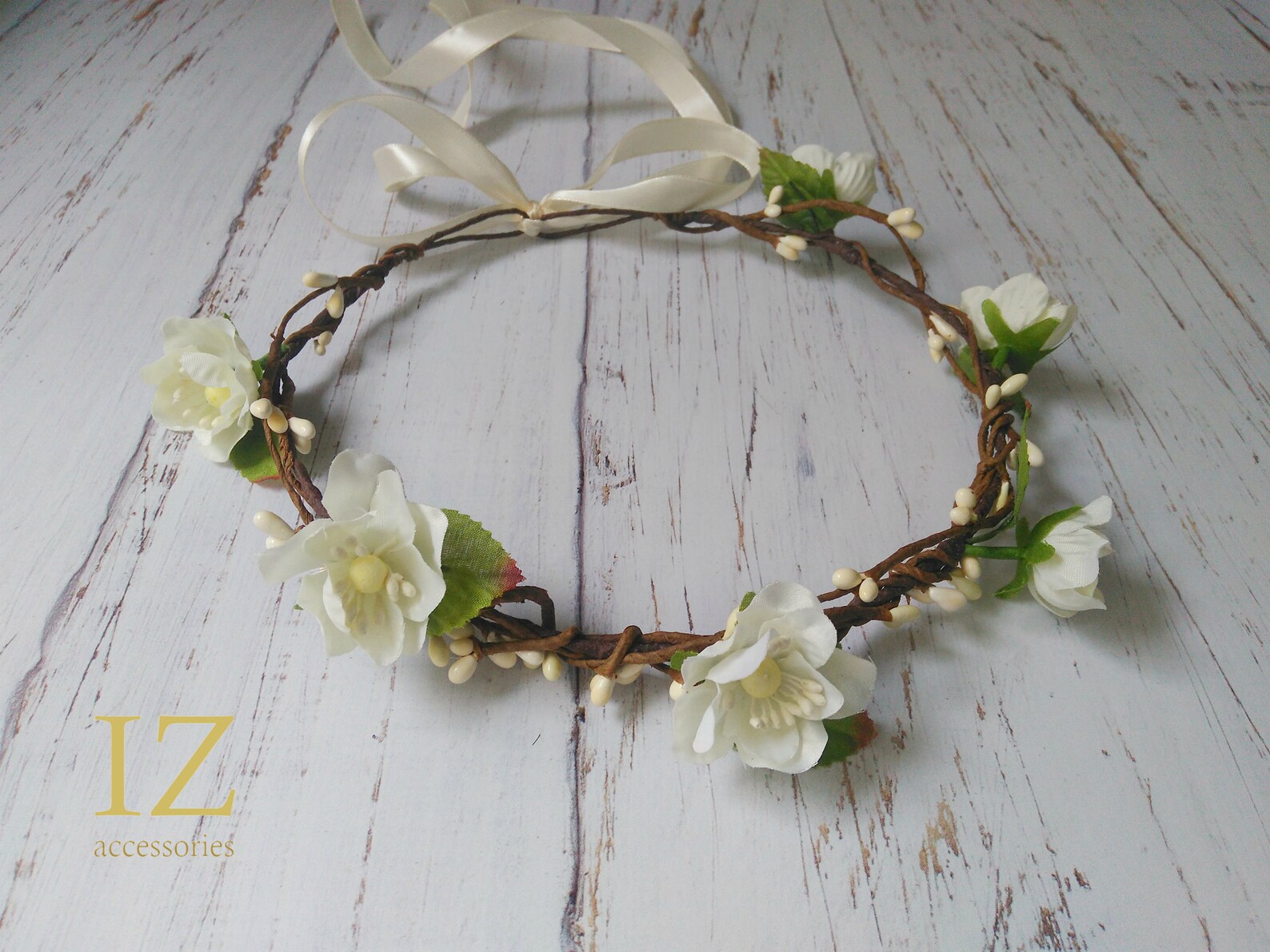 Ivory Flower Crown: Rustic Woodland Wedding Headpiece - Etsy