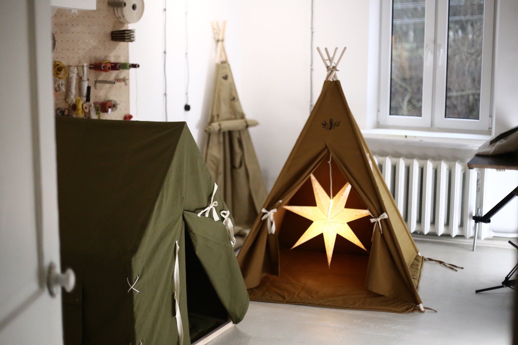 Tent House for Kids / Cabin Playhouse / Kids Cottage Playhouse / Scout ...