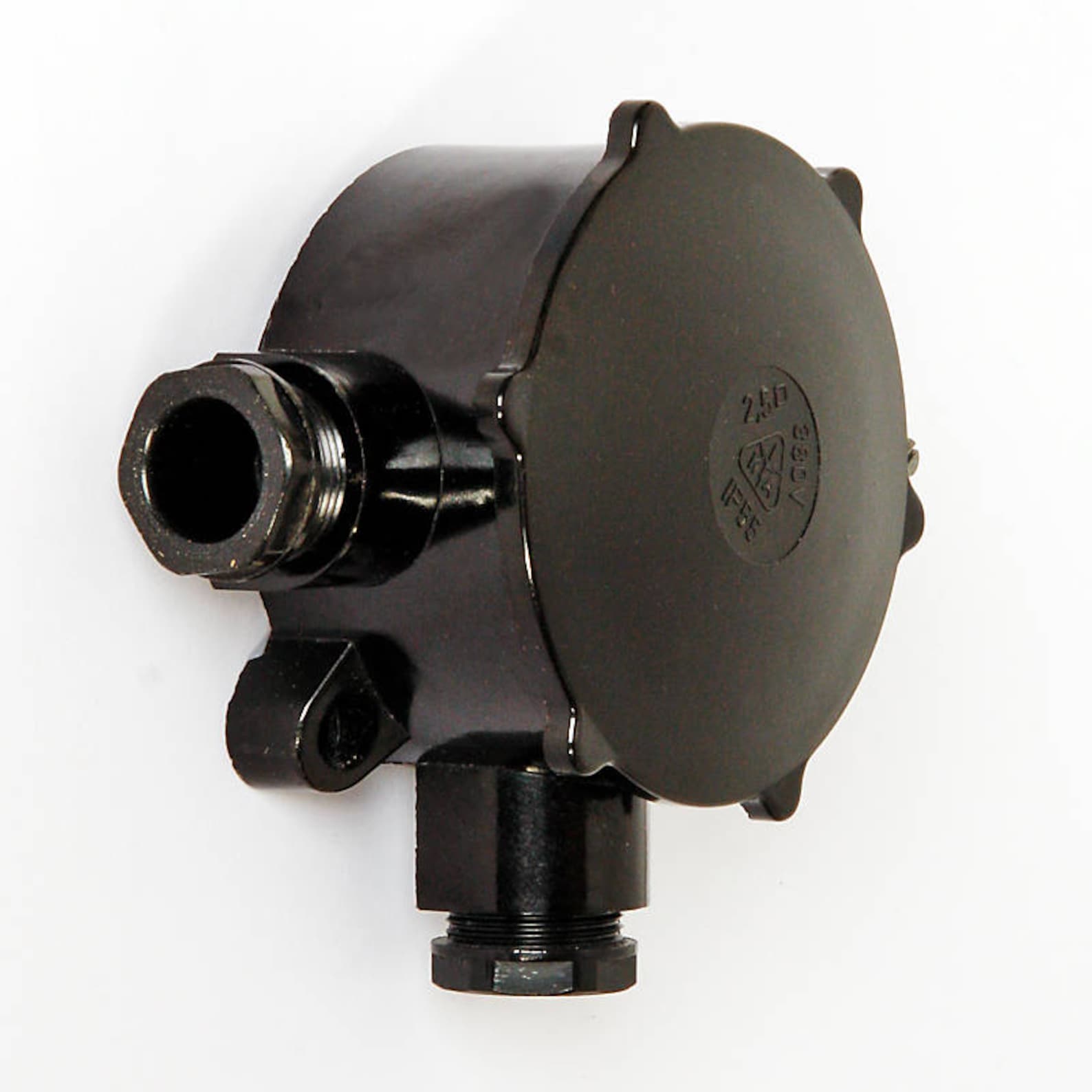 Vintage Surface-mounted Black Bakelite Junction Box, 3-way, Round - Etsy