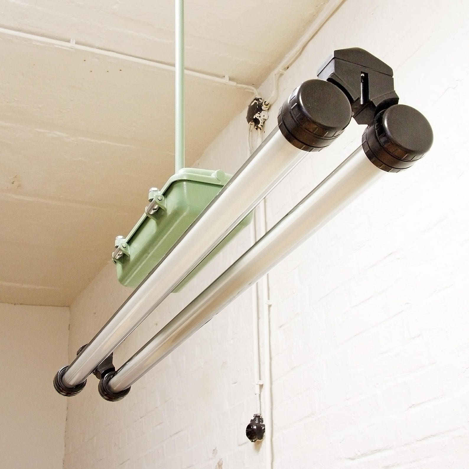 Original Vintage Factory/industrial/workshop Fluorescent Lamp | Etsy