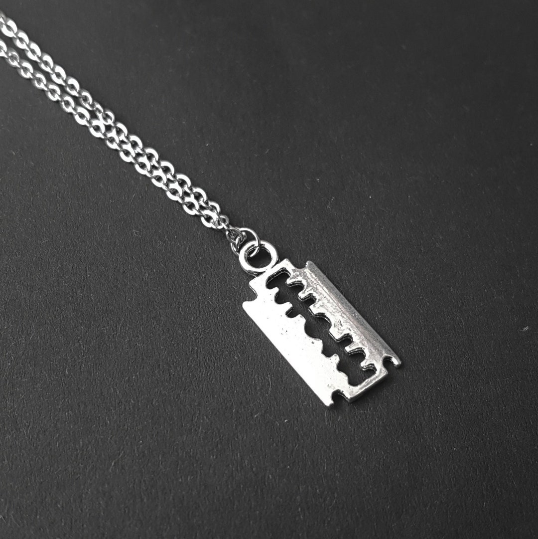 Silver Razor Blade 45cm Necklace Gothic, Goth, Punk, Emo, E-girl ...