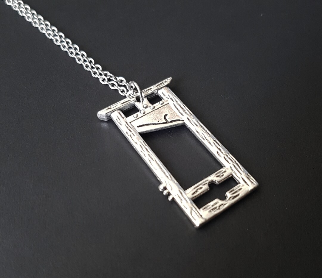 Guillotine 47cm Stainless Steel Necklace- E-girl, Emo, Nugoth, Punk ...