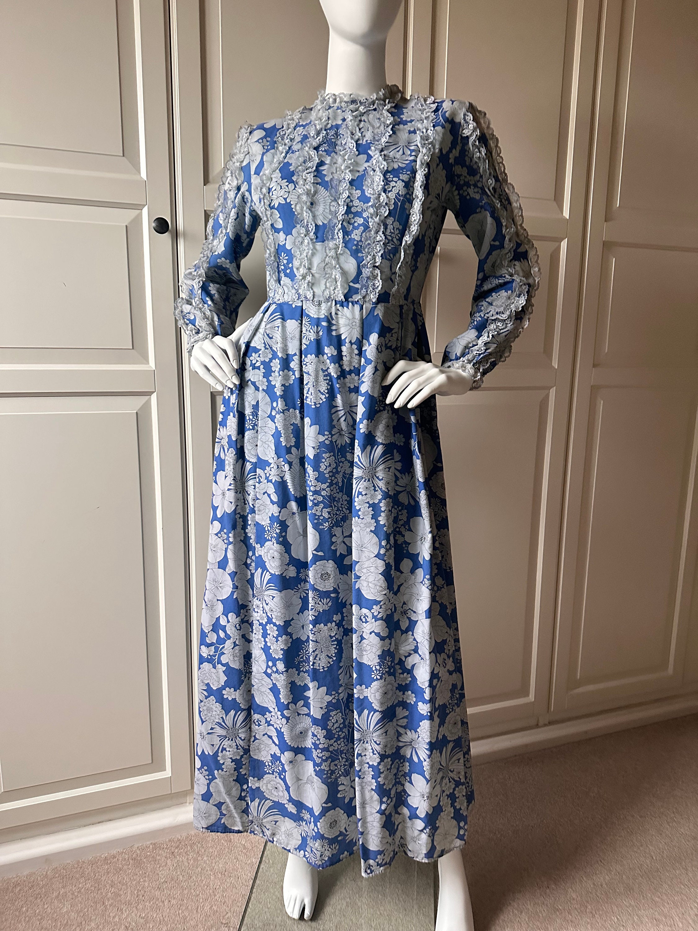 Original 1970s Angela Gore Cottage Core Maxi Dress - Etsy