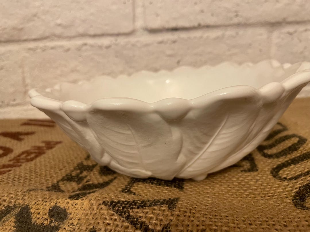 Vintage Mid Century Indiana Milk Glass Sculpted Lily Pond Pattern Leaf ...