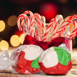Christmas Peppermint Taffy Chews by It's Delish, Bulk, Individually ...