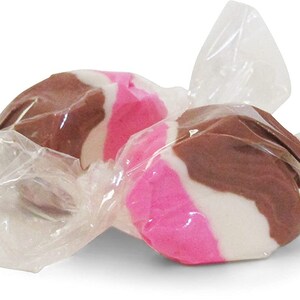 Neapolitan Ice Cream Taffy Chews by It's Delish - Individually Wrapped ...