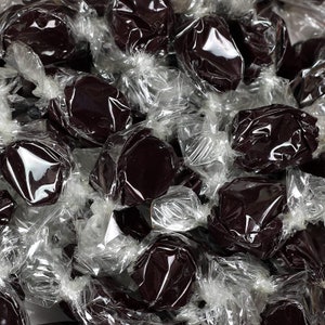 Black Licorice Flavored Taffy Chews by It's Delish, 18 Oz Jumbo ...