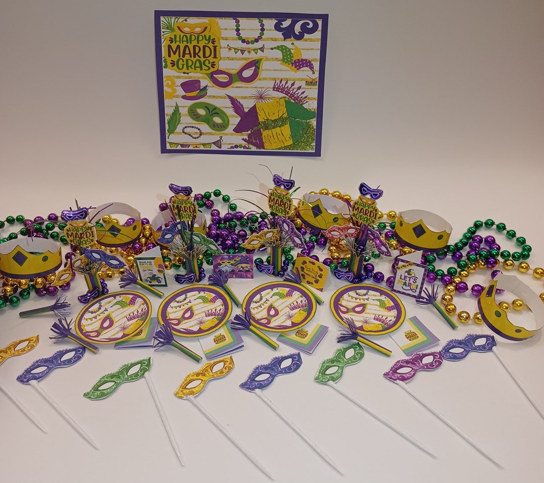 Dollhouse Miniature Mardi Gras Decoration Setting/ Carnival Plates ...