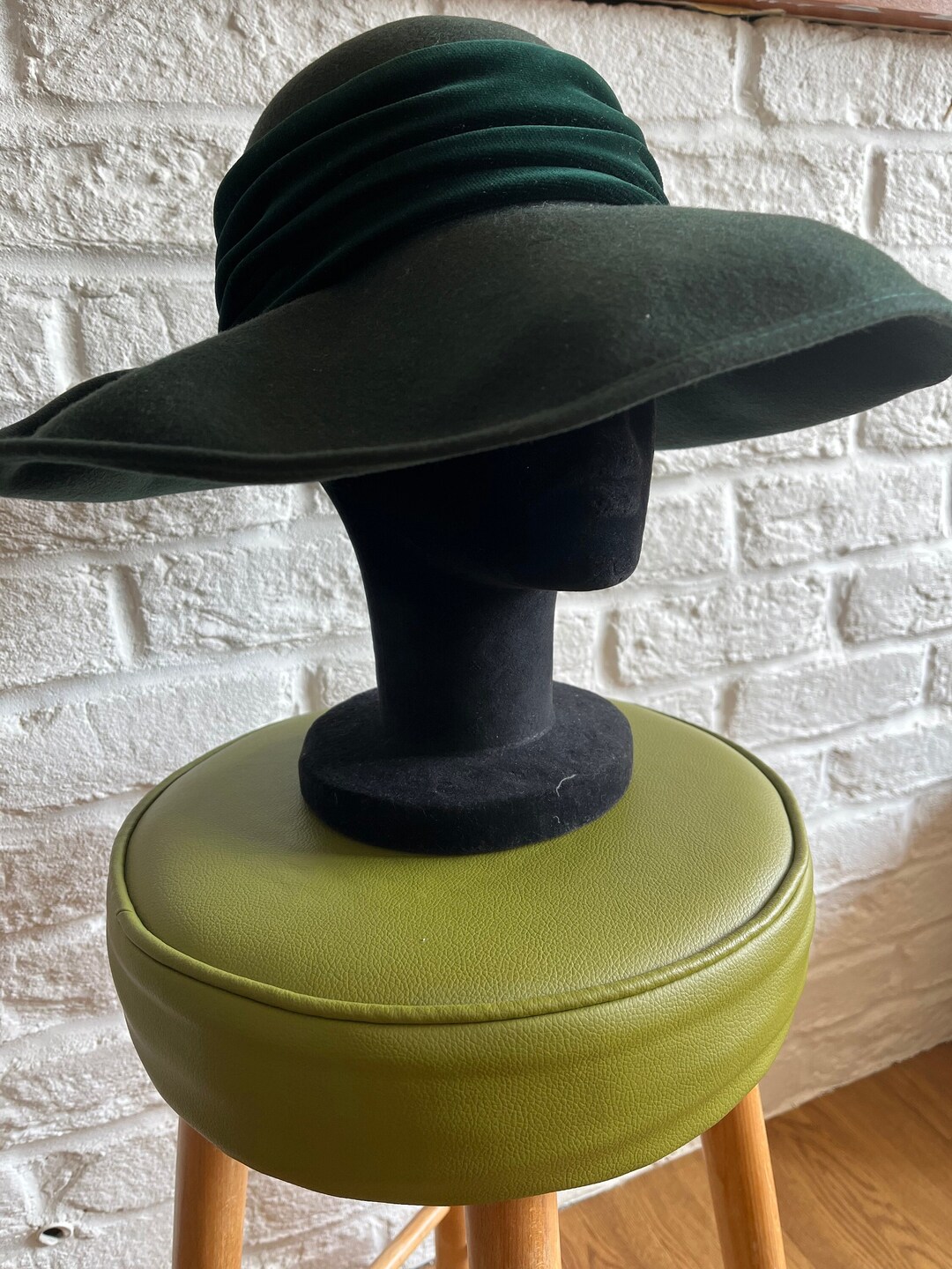 Vintage Dark Green Wool Felt Bucket Hat: Velvet Ribbon, Made in England ...