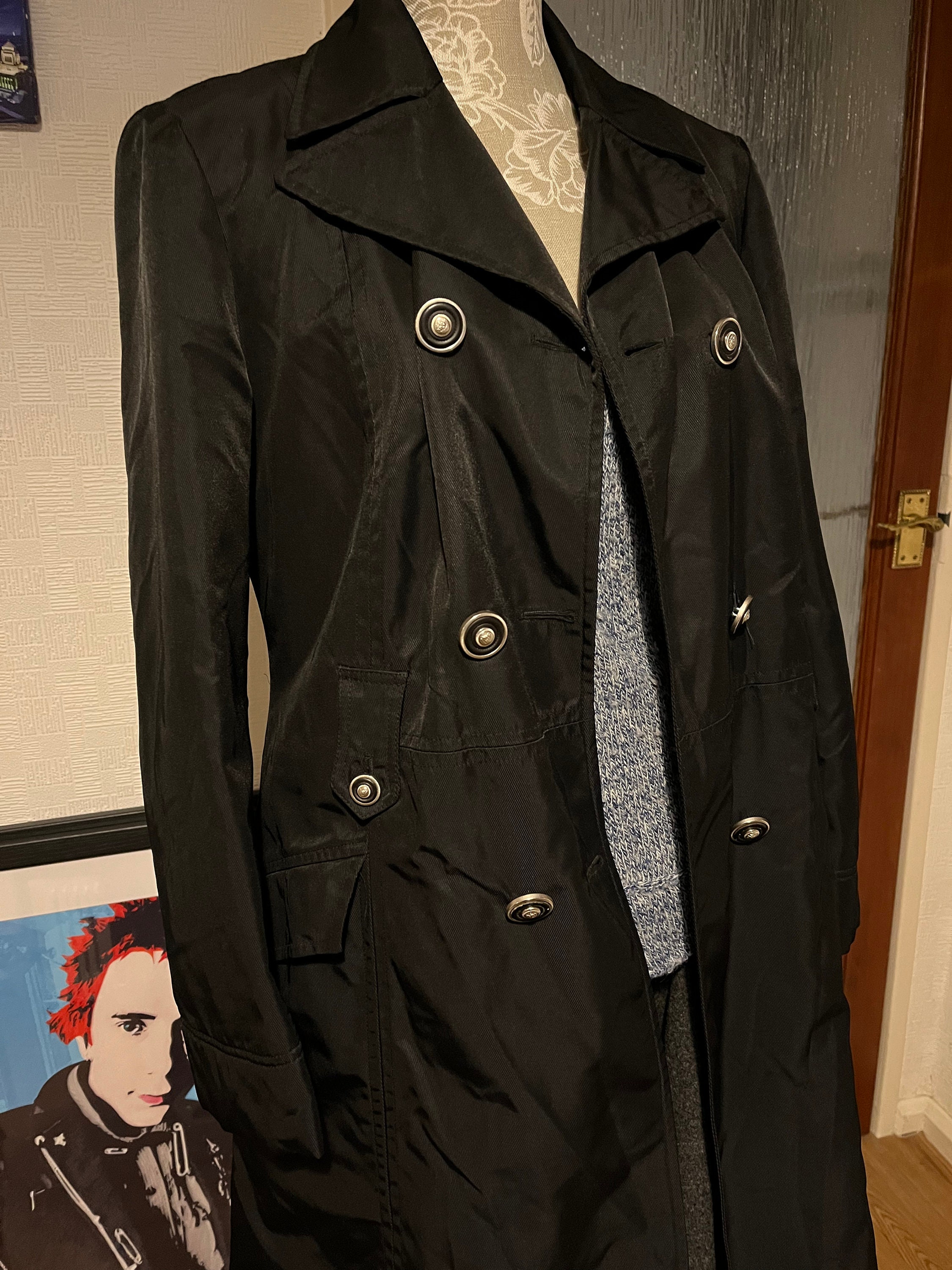 Versus Overcoat/gianni Versace Vintage Black Coat/women's Versus Overcoat/gianni Versace Vintage Black Coat/women's