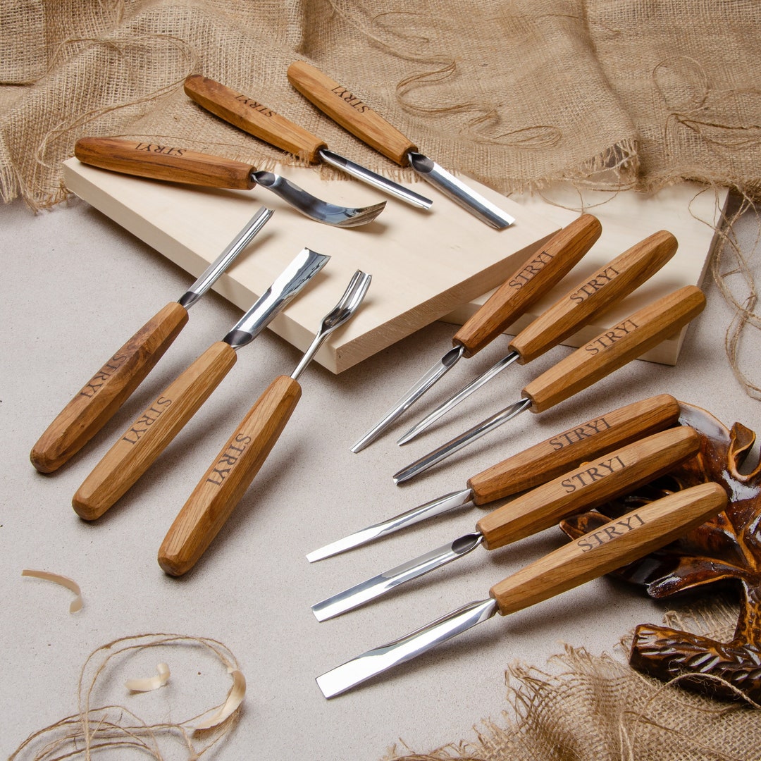 Wood Carving Set 12 Gouges, Straight and Bent Gouges in Case, Wood ...