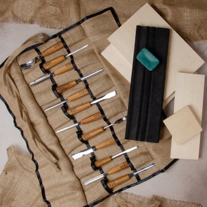 Wood Carving Set 12 Gouges, Straight and Bent Gouges in Case, Wood ...