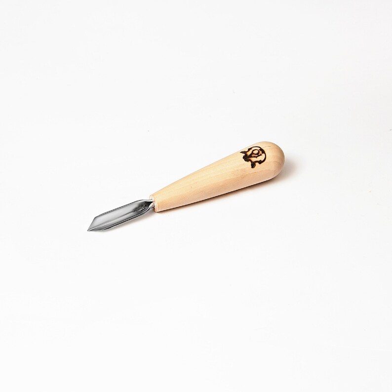 Short V-parting chisels with skewed bevel woodcarving tools | Etsy
