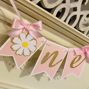 Daisy Birthday Party , Daisy High Chair Banner, Daisy Party Decorations ...