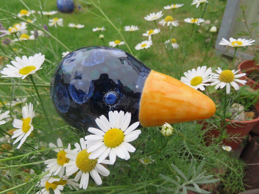 Garden Plug Bird's Head Blue Speckled, Ceramic Garden Decoration ...