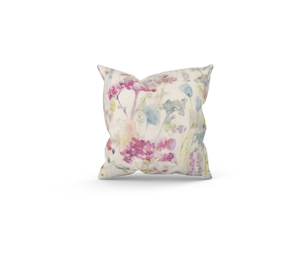 Voyage Maison Floral Throw Pillow – Ilinizas Summer Cushion - Etsy UK