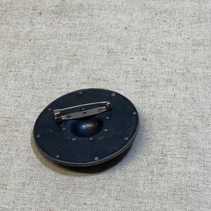 Mini Targe Round Shield Brooch, Dnd Rpg Fantasy Accessory - Etsy