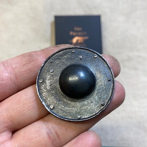 Mini Buckler Round Shield Brooch, Dnd Rpg Fantasy Accessory - Etsy