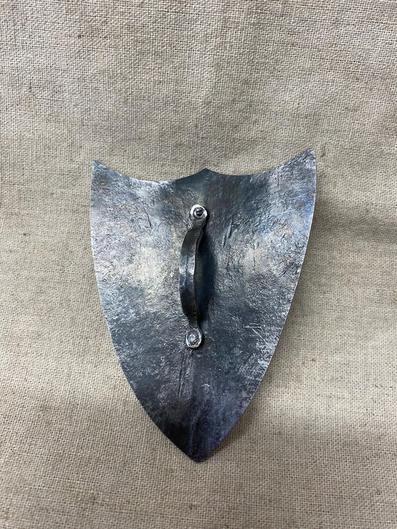 Tiny Heater Shield Miniature, Dnd Rpg Fantasy Accessory Knight Figurine ...