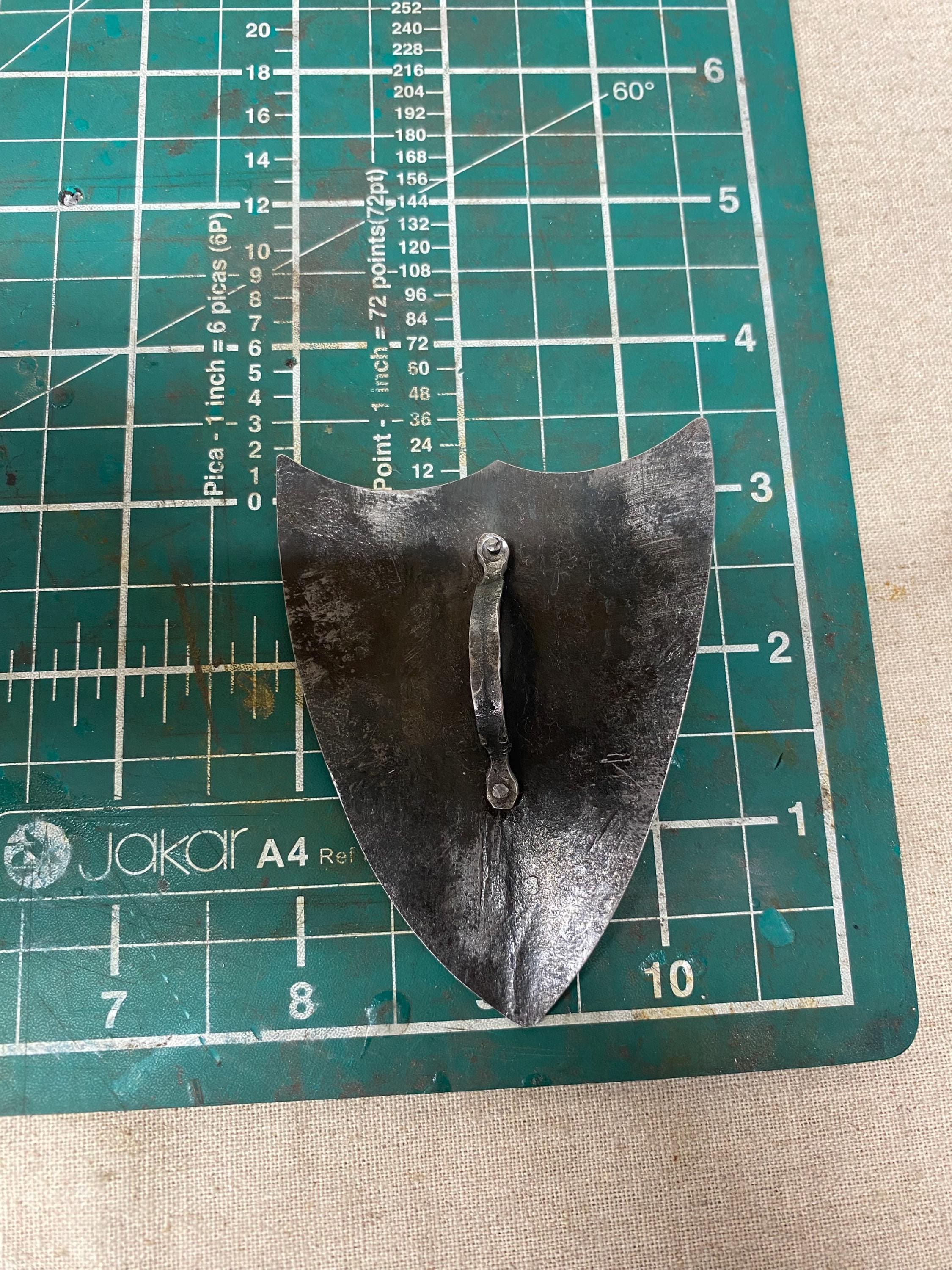 Tiny Heater Shield Miniature, Dnd Rpg Fantasy Accessory Knight Figurine ...