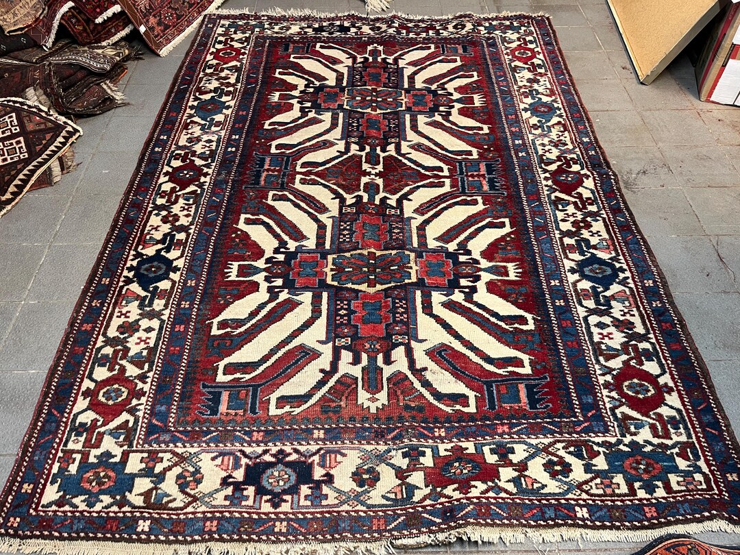 Antique Karaca Rug 1930 – Persian Hand-knotted Vintage Rug – 208×149 Cm ...