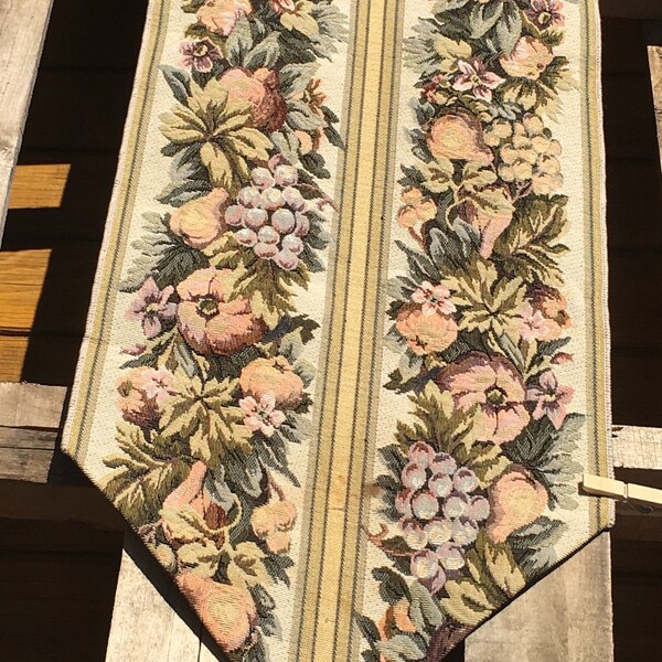 Christmas Tapestry Table Runner - Etsy