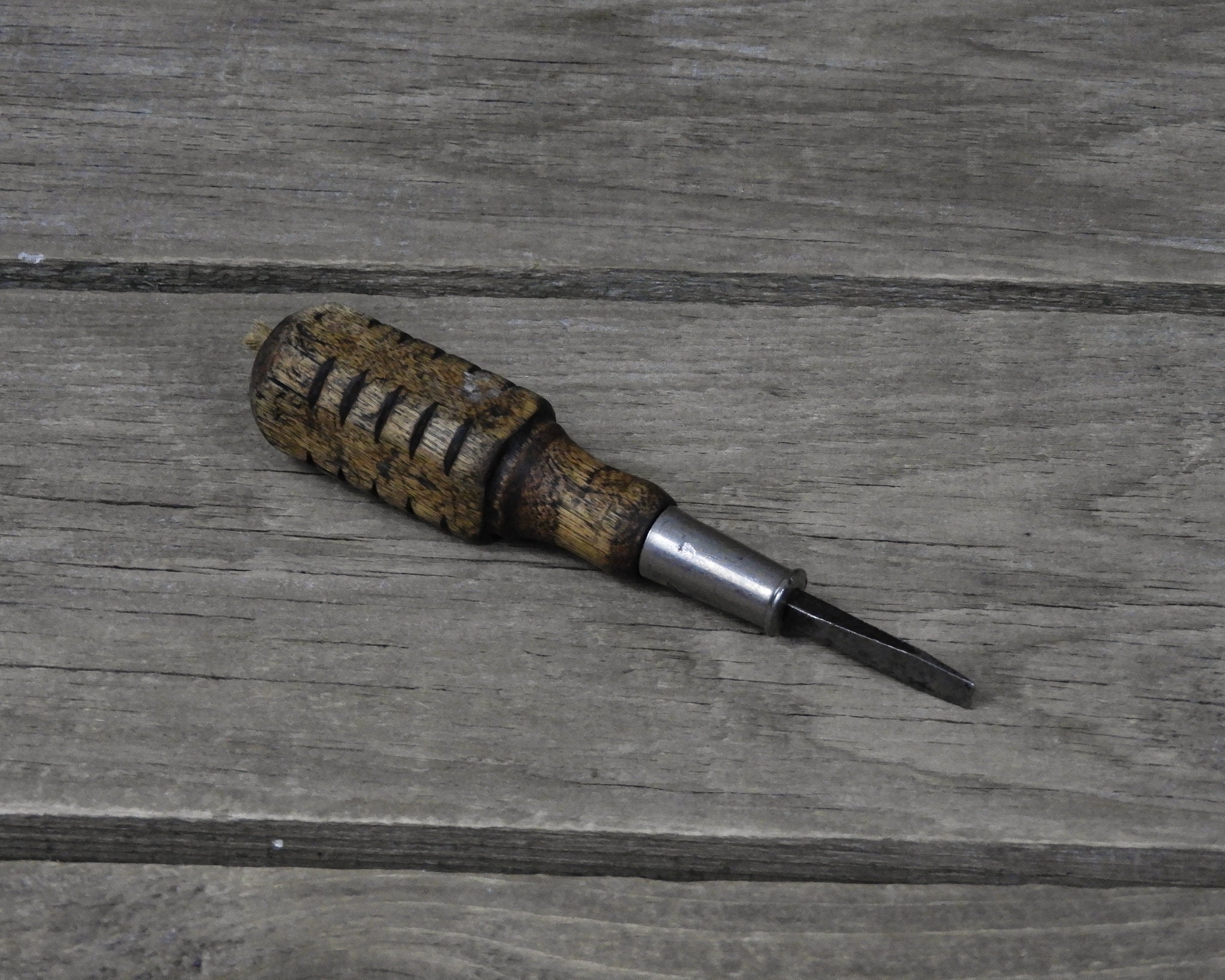 Vintage Mac Screwdriver, Straight Head, Distressed Wood, Wooden Handle ...
