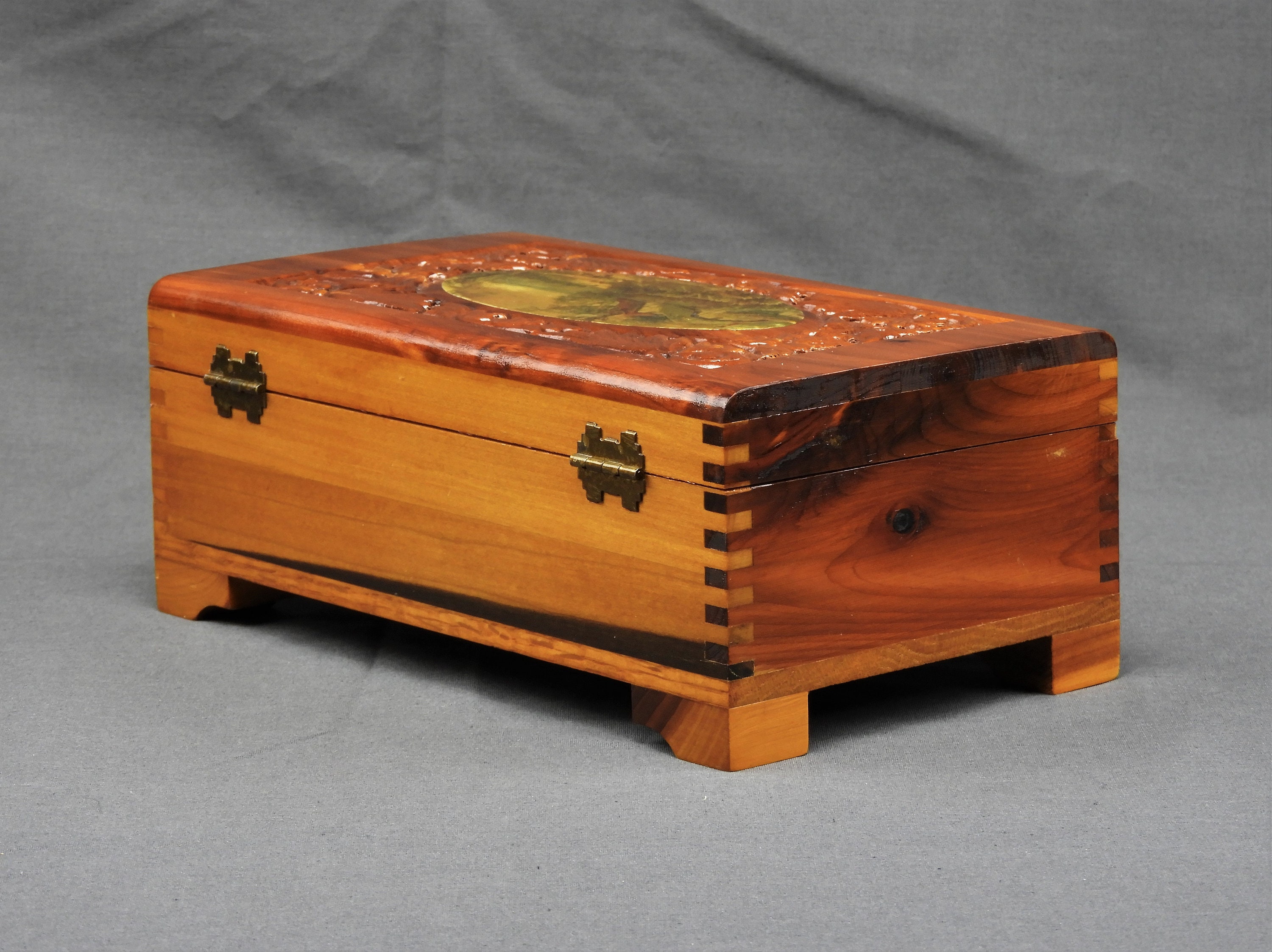 Vintage Cedar Keepsake Box, Wooden Jewelry Storage, Copper Gold Color ... Vintage Cedar Keepsake Box, Wooden Jewelry Storage, Copper Gold Color ...