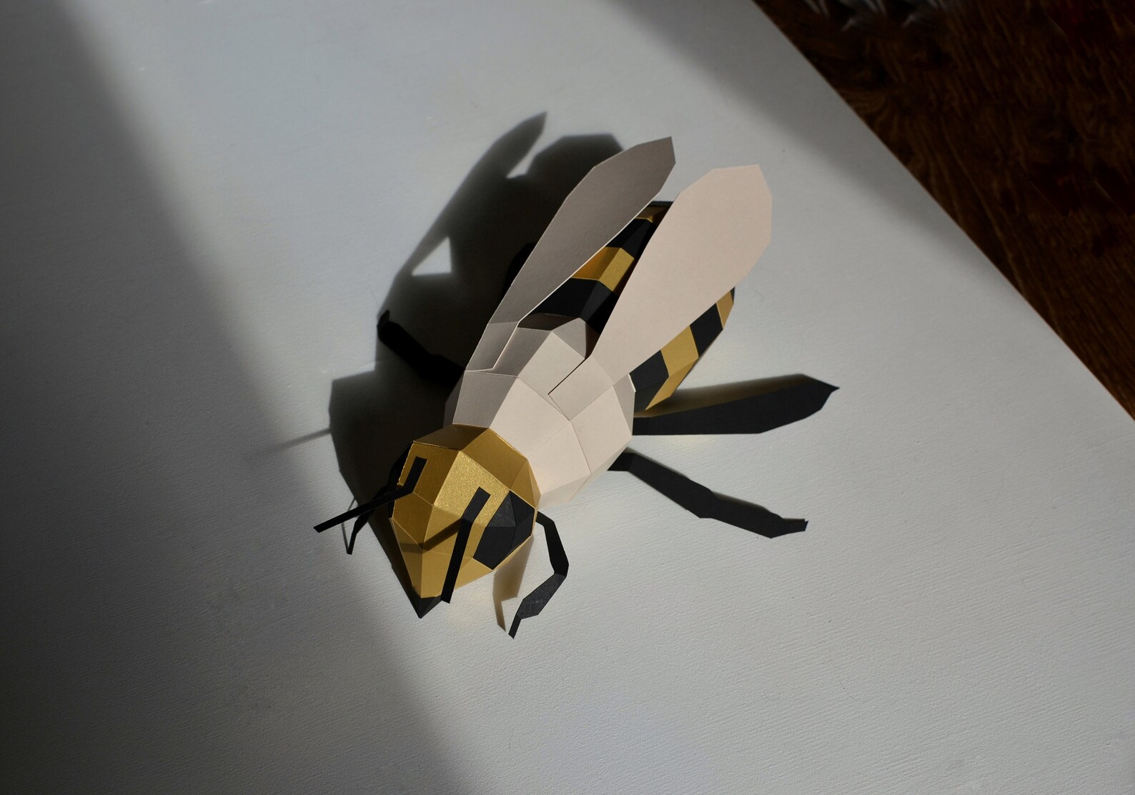 PAPERCRAFT WALL BEE / paper bumblebee diy / honey bee paper | Etsy