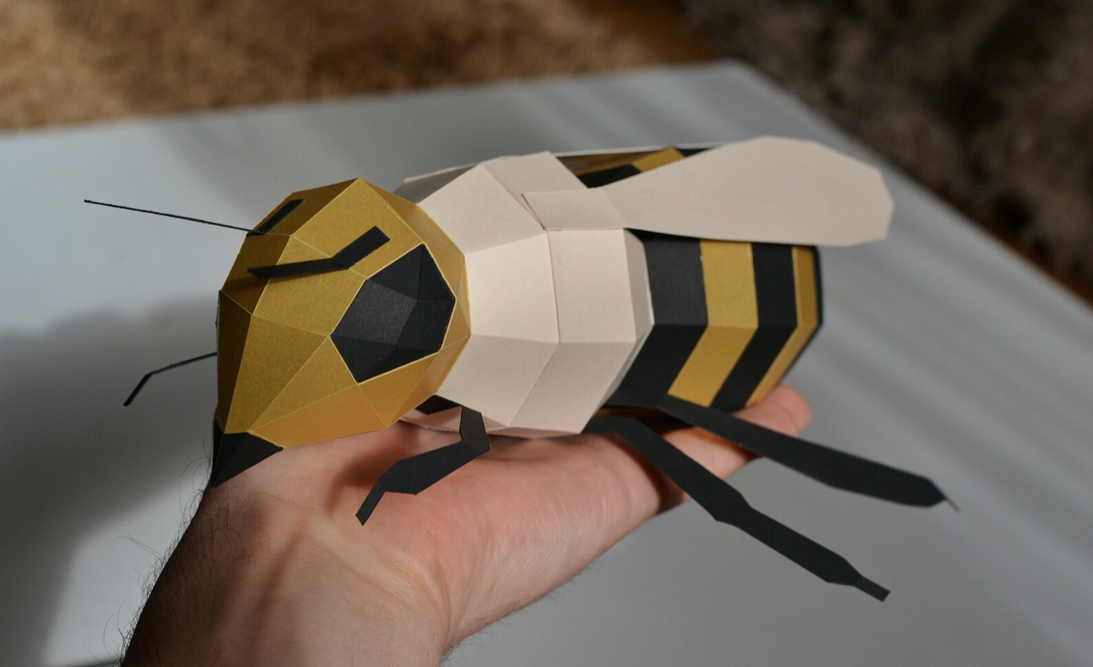 PAPERCRAFT WALL BEE / paper bumblebee diy / honey bee paper | Etsy