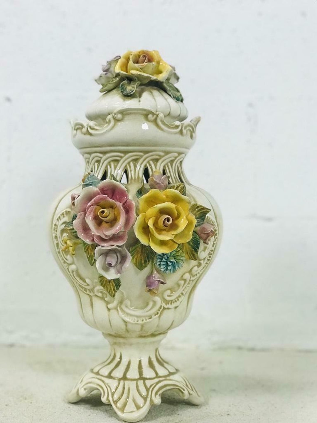 Vintage Italian Vase : Capodimonte Bassano 454 - Etsy
