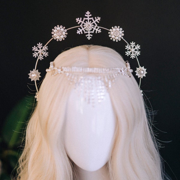 Carbickova Crowns - Etsy