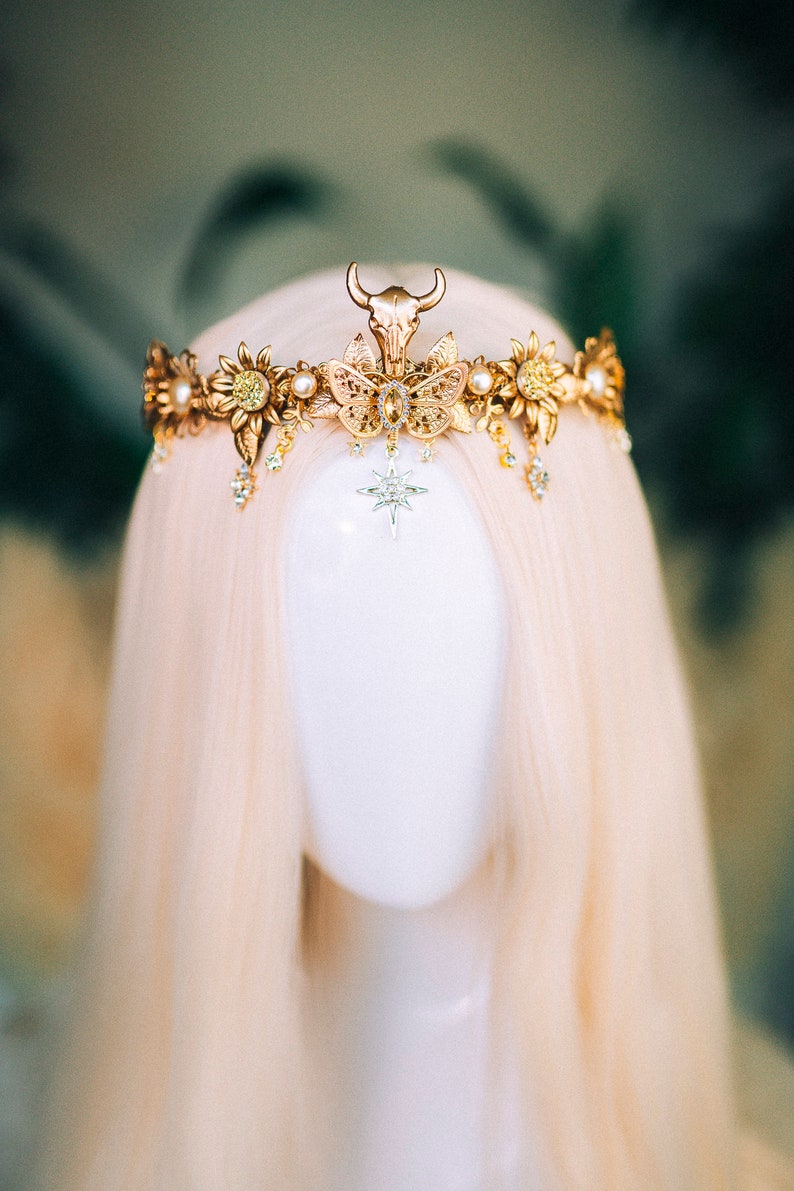 Taurus Crown Zodiac Signs Zodiac Jewellery Signs Taurus Zodiac Crown ...