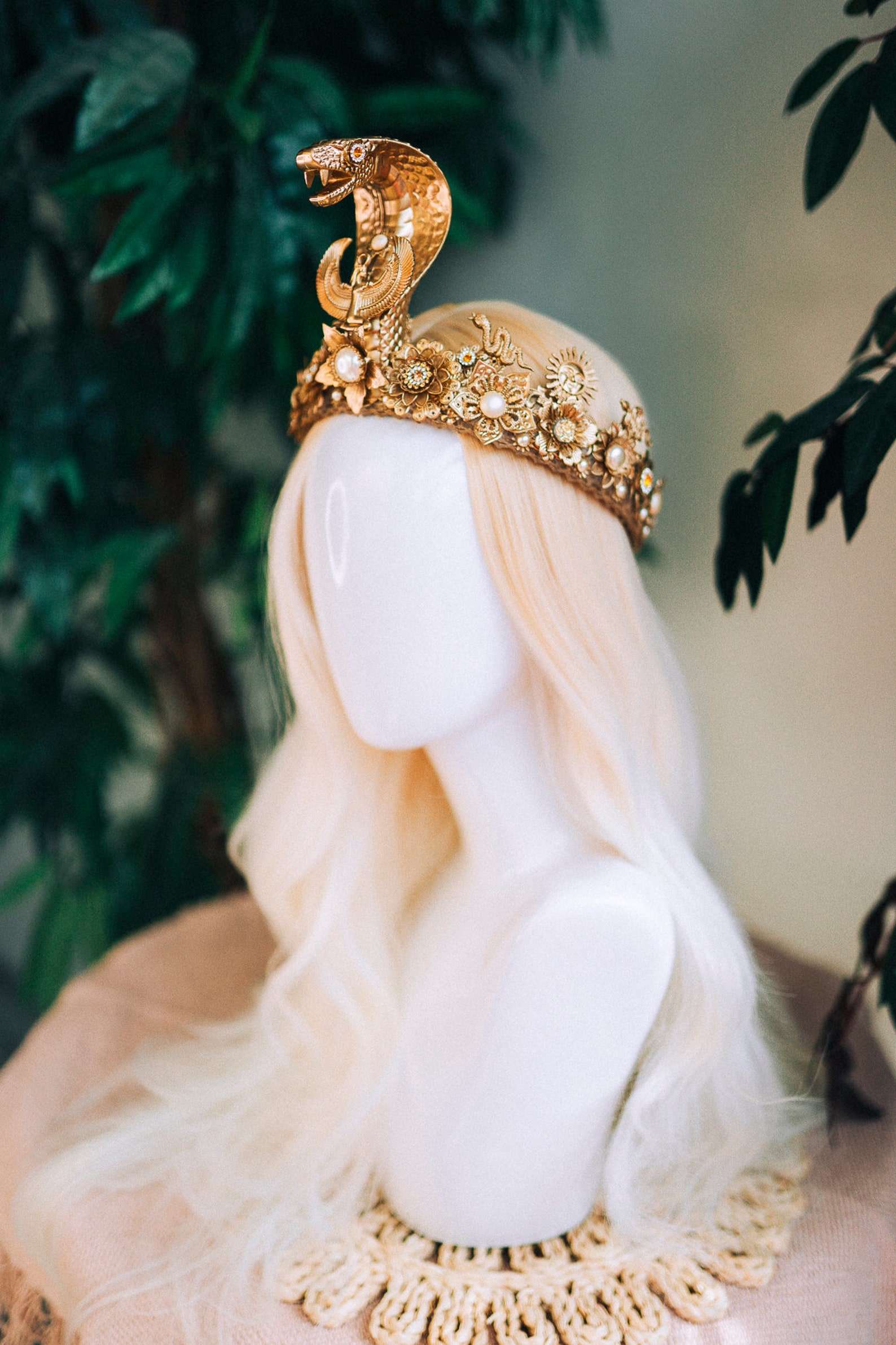 Cleopatra Crown, Egyptian Queen Crown, Gold Cobra Headpiece, Festival ...