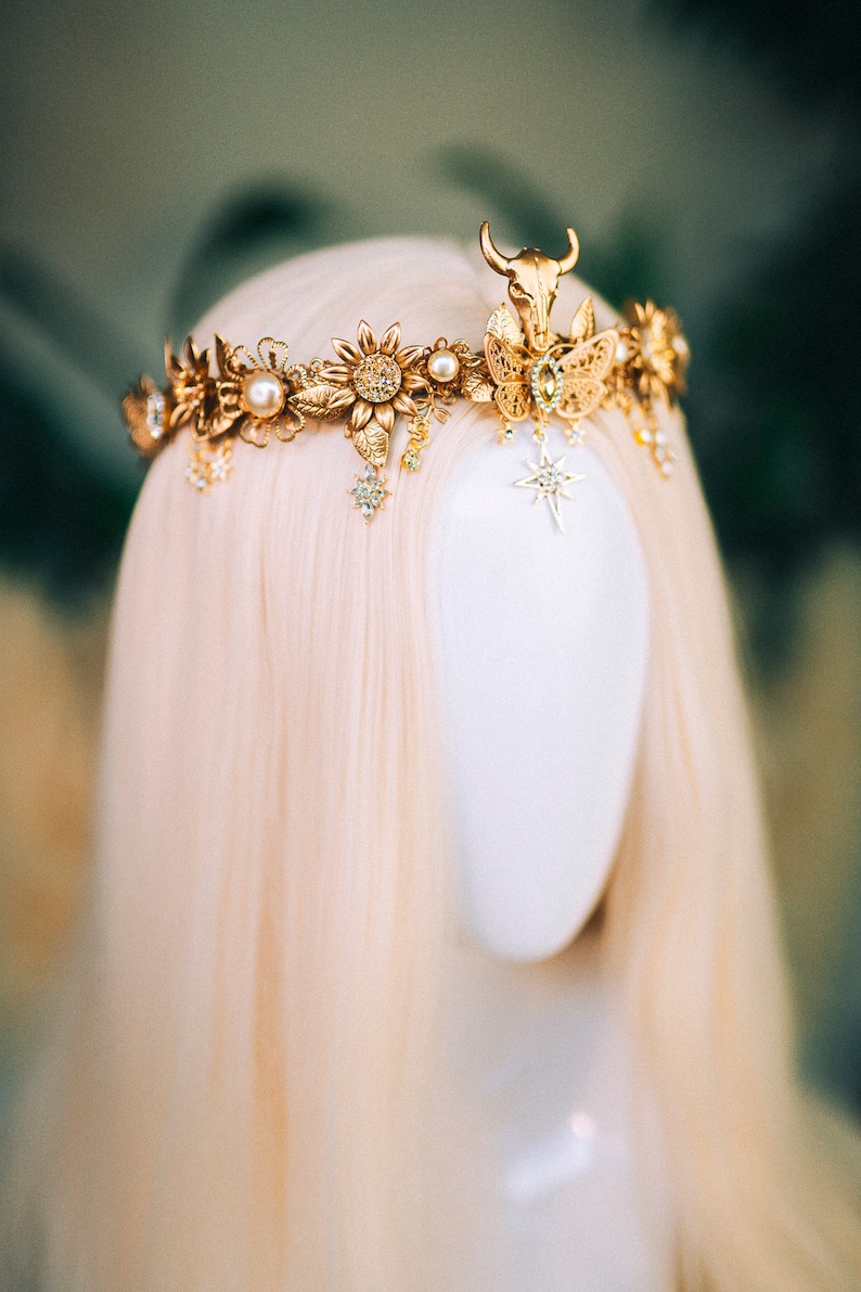 Taurus Crown Zodiac Signs Zodiac Jewellery Signs Taurus Zodiac Crown ...